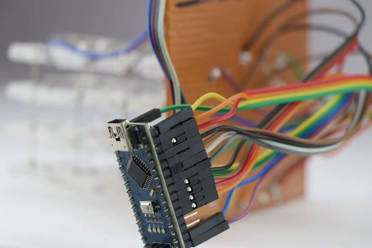 Microchip Forges Strategies On Mcus Analog Power The Ojo Yoshida Report